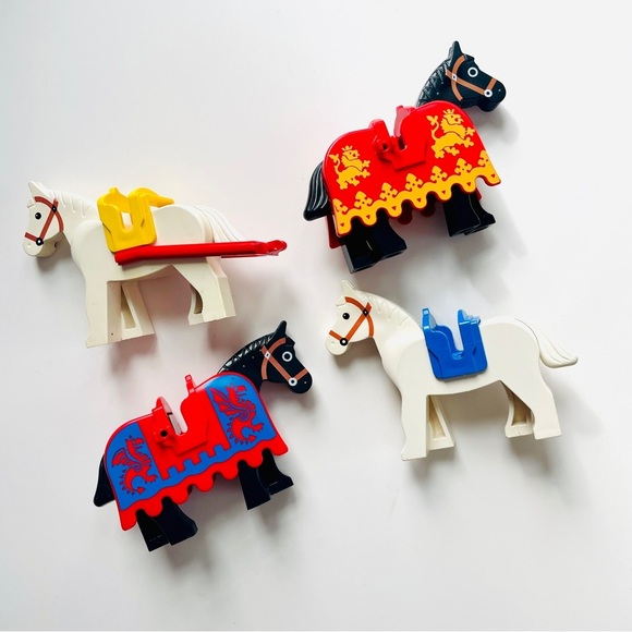 Lego | Toys | Vintage Lot Of 4 Lego Horses With Decorative Barding And ...